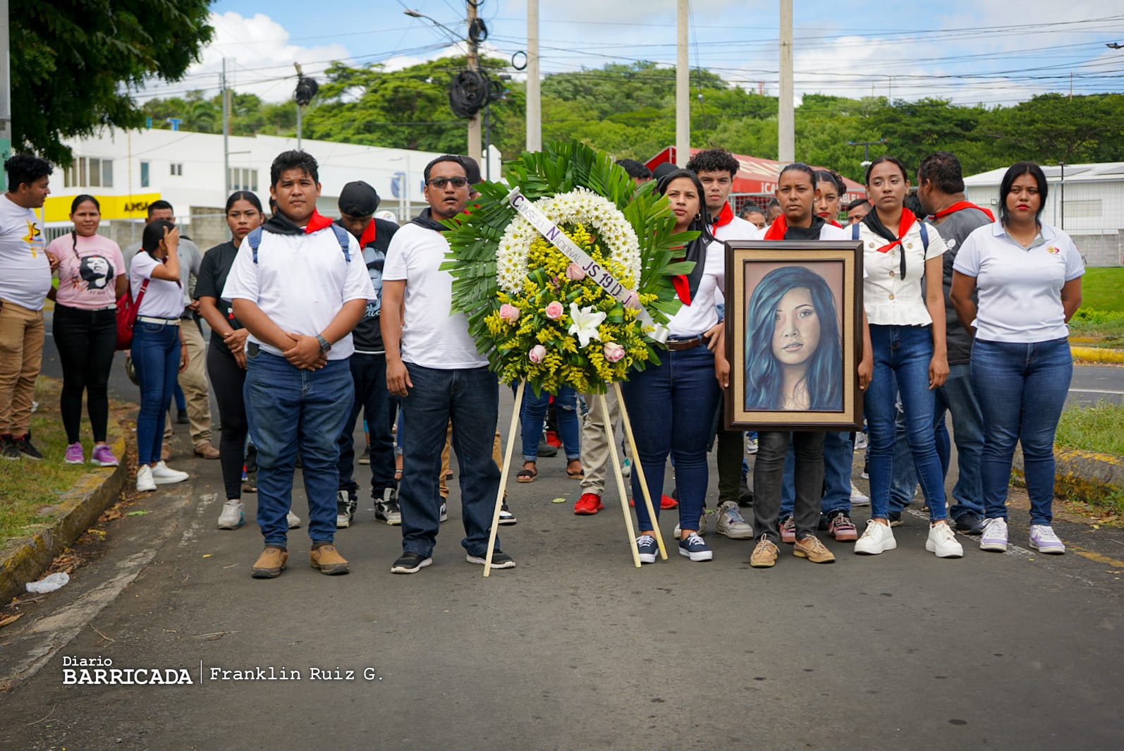 Conmemoran legado de Arlen Siu con jornada de plantación de árboles ...
